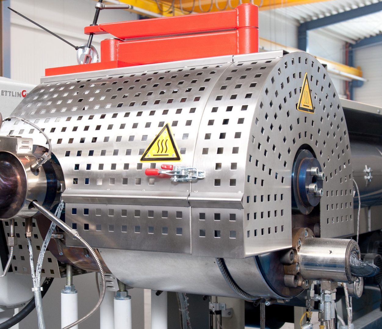 Treatment of contaminated industrial plastic waste - RECYCLING magazine