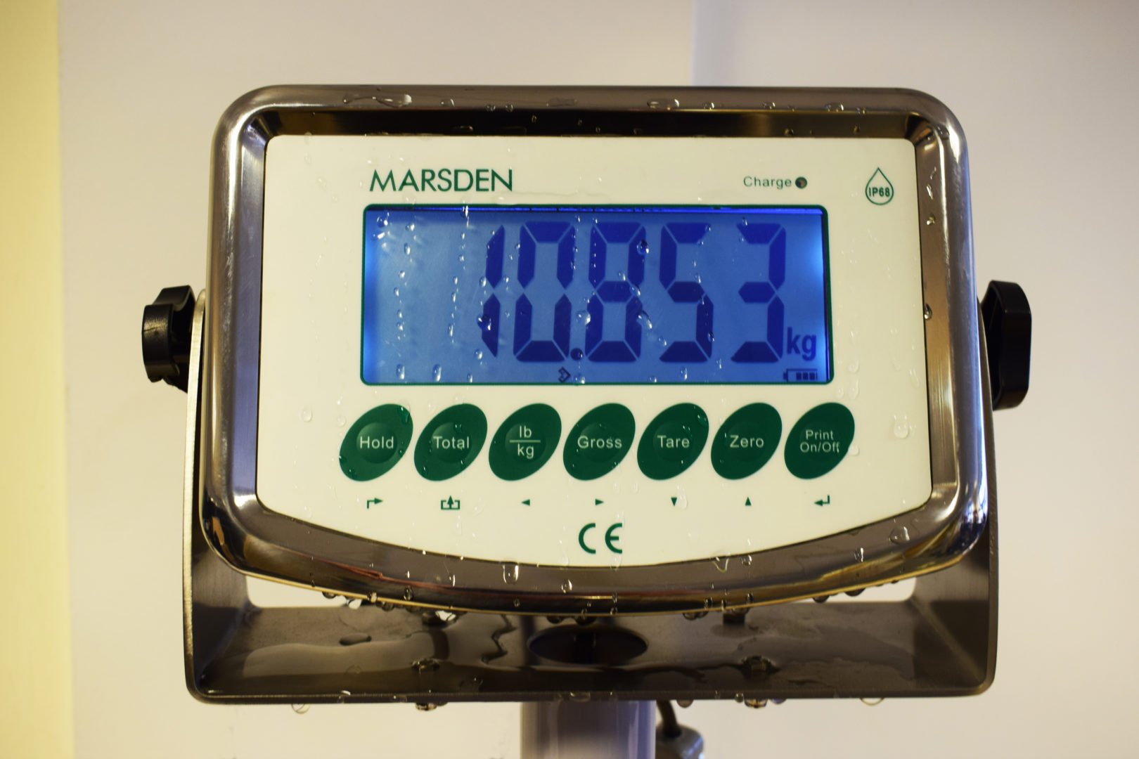 New waterproof scales available - RECYCLING magazine