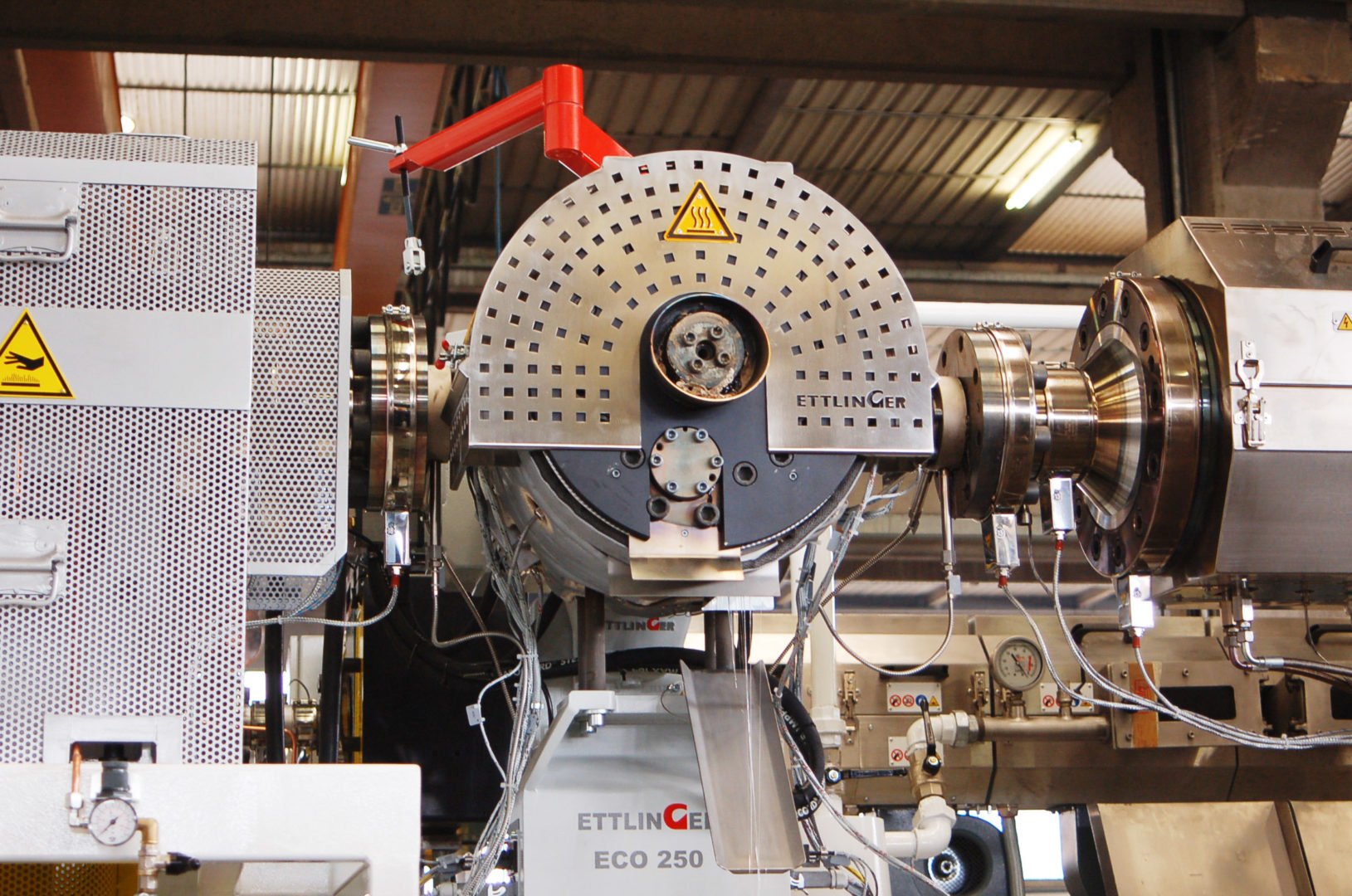 Recycling of PET: Ultra-fine microperforation in melt filtration ...