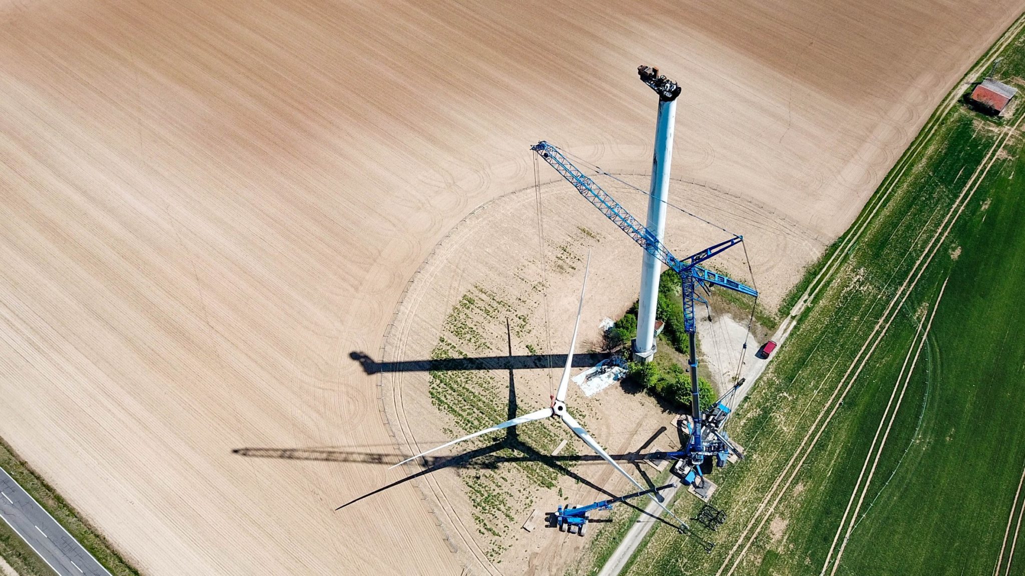 First standard for dismantling and recycling of wind turbines ...
