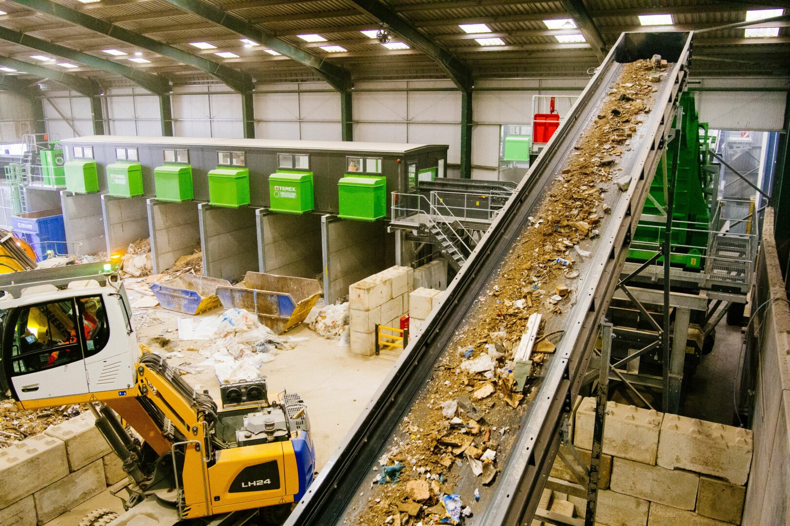 First Terex recycling systems plant installed - RECYCLING magazine