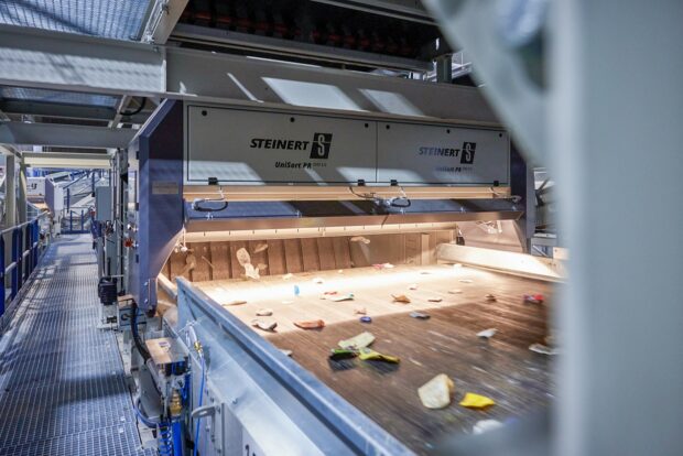 AI-based sorting technologies create new cycles - RECYCLING magazine