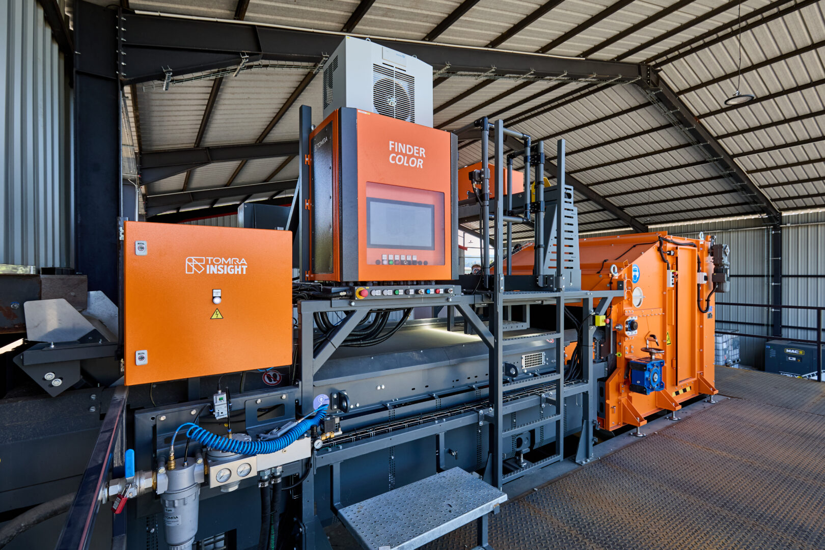 Tomra Recycling unveils Finder Color - RECYCLING magazine